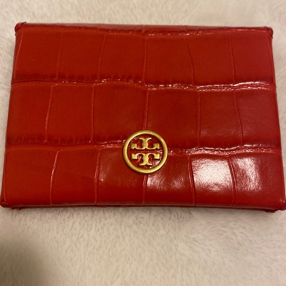 Tory Burch | Accessories | Tory Burch Card Wallet | Poshmark